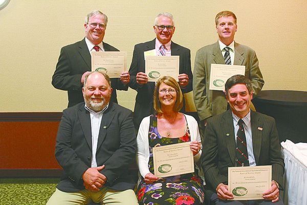 Beck honored for 30 years | News, Sports, Jobs - North Tama Telegraph